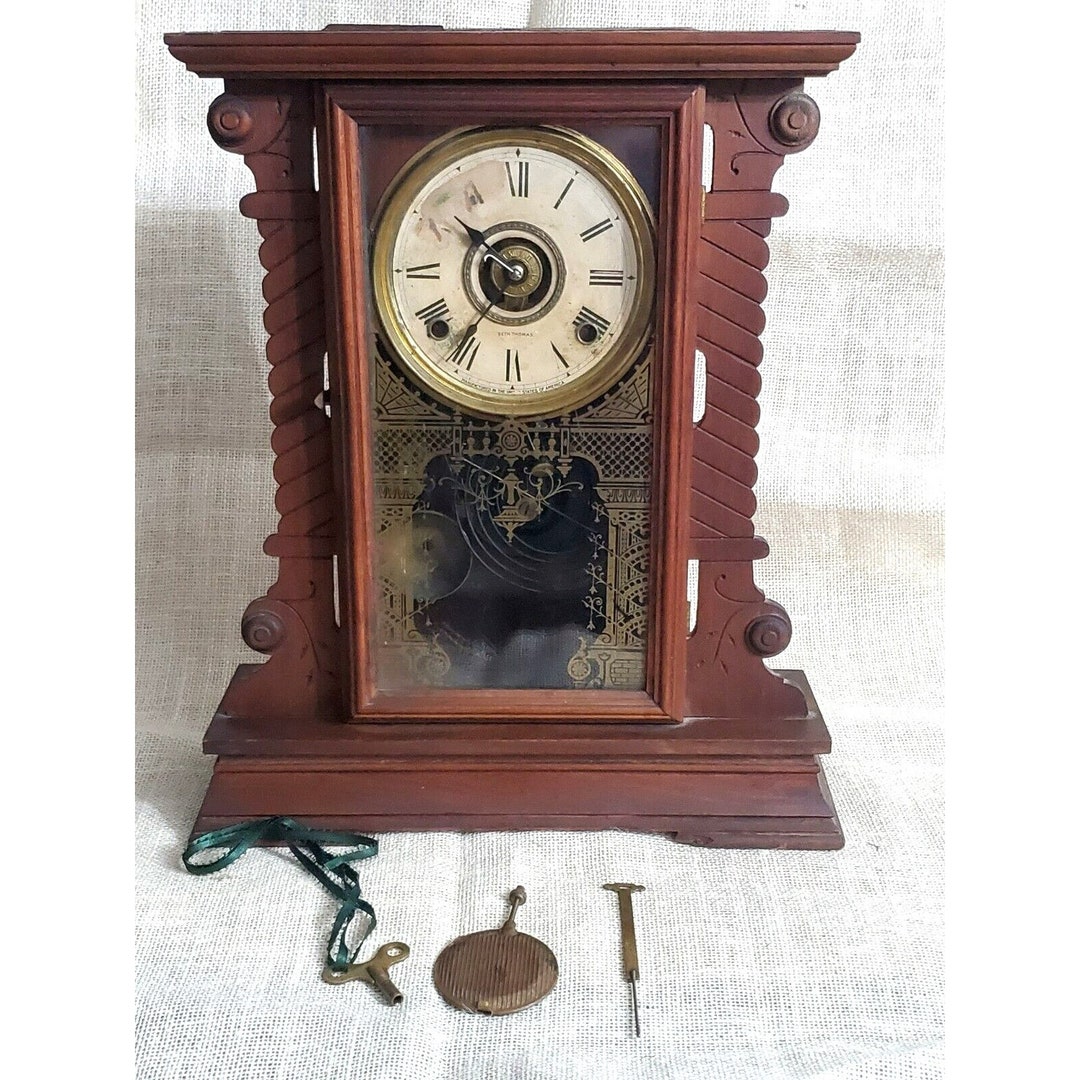 ANTIQUE CLOCK SETH Thomas Eight Day Wood Mantel Clock Collectible ...