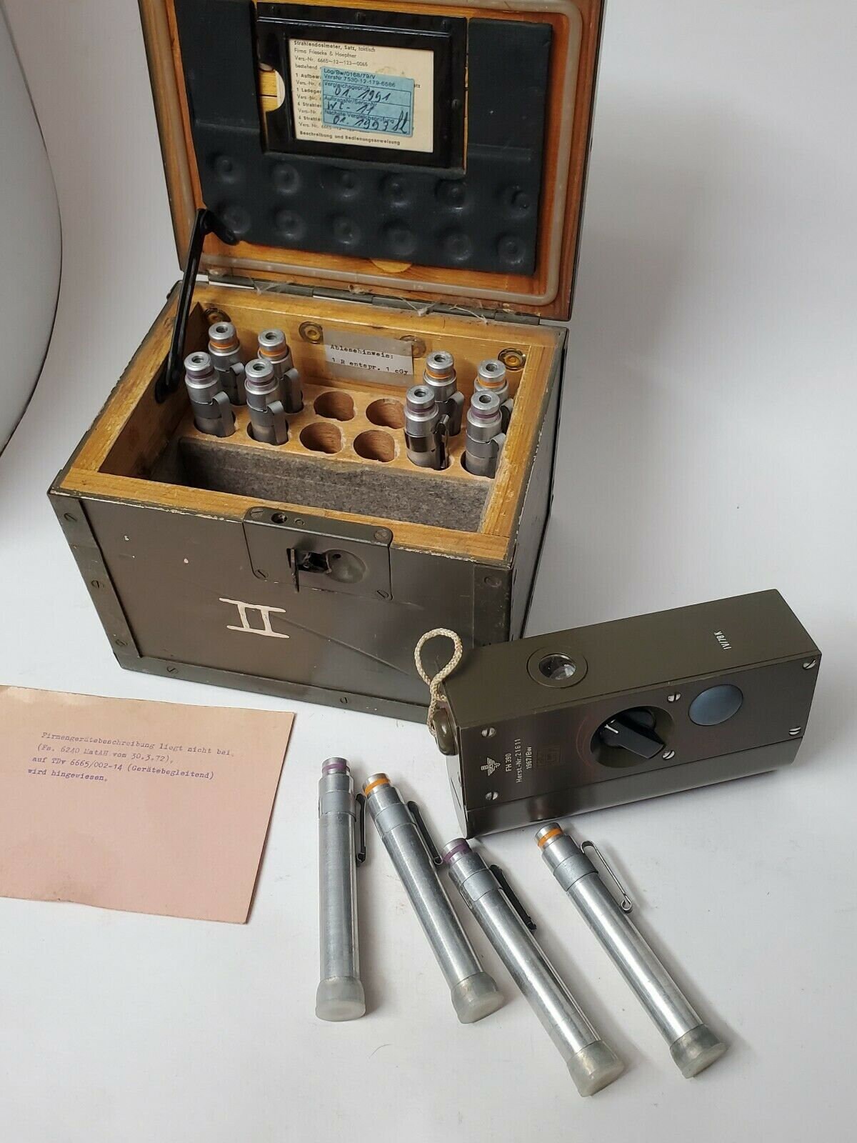 VINTAGE GERMAN MILITARY Tactical Radiation Dosimeter Strahlendosimeter ...