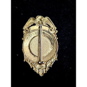 ANTIQUE CAPTAIN INVESTIGATIVE Security Services B-L Badge #2 ...