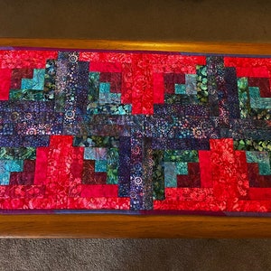 Quilted Table Runner (55"x 19")~log Cabin Quilt Block (item #26) - Etsy