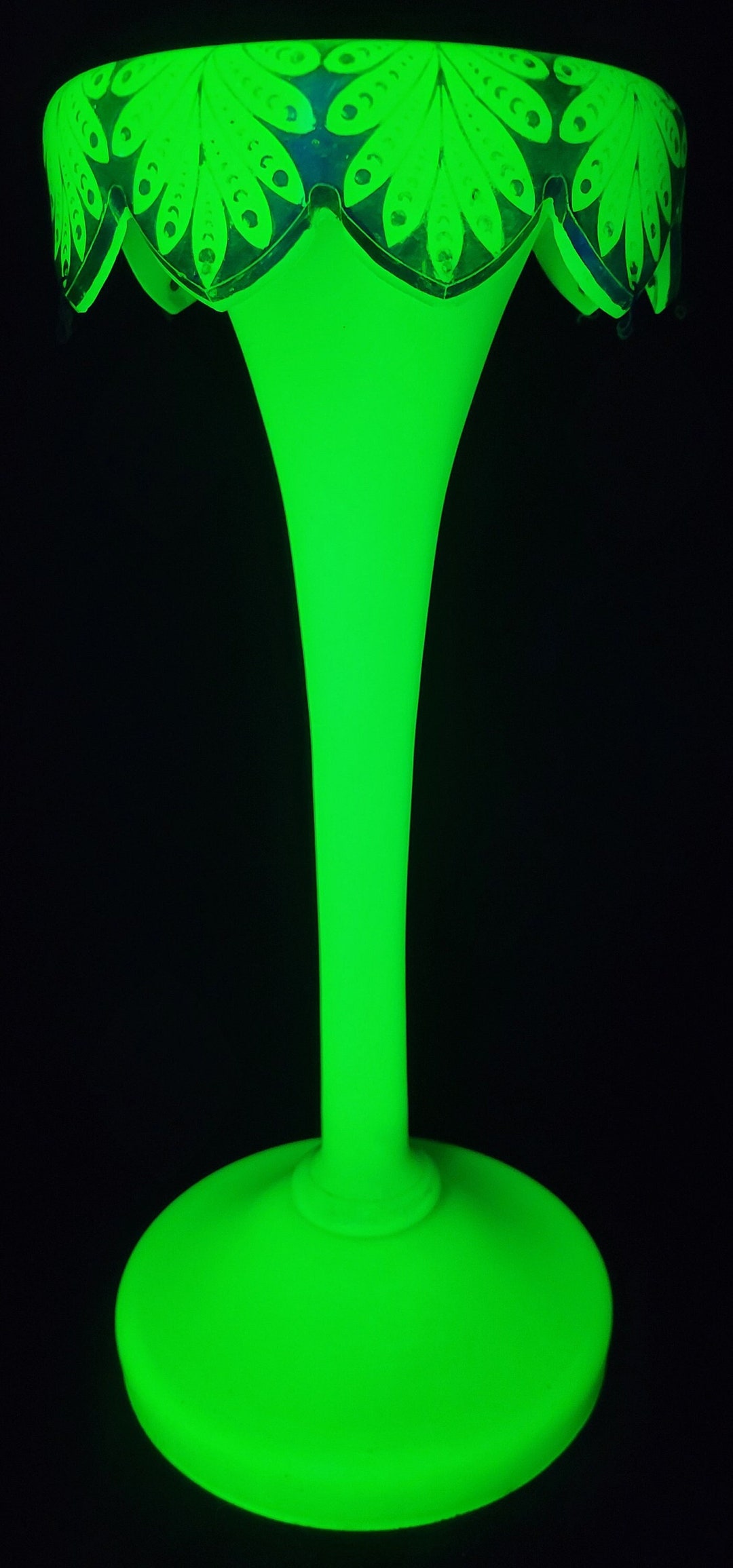 Victorian, Jade, Jadite, Jadeite, Opague, Opaline, Mantle, Luster ...