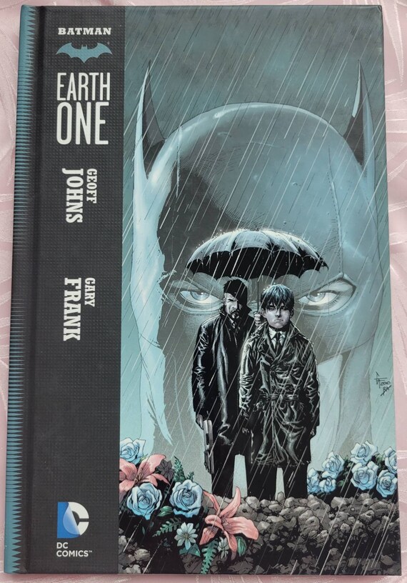 Batman Earth One Volume 2 Riddler