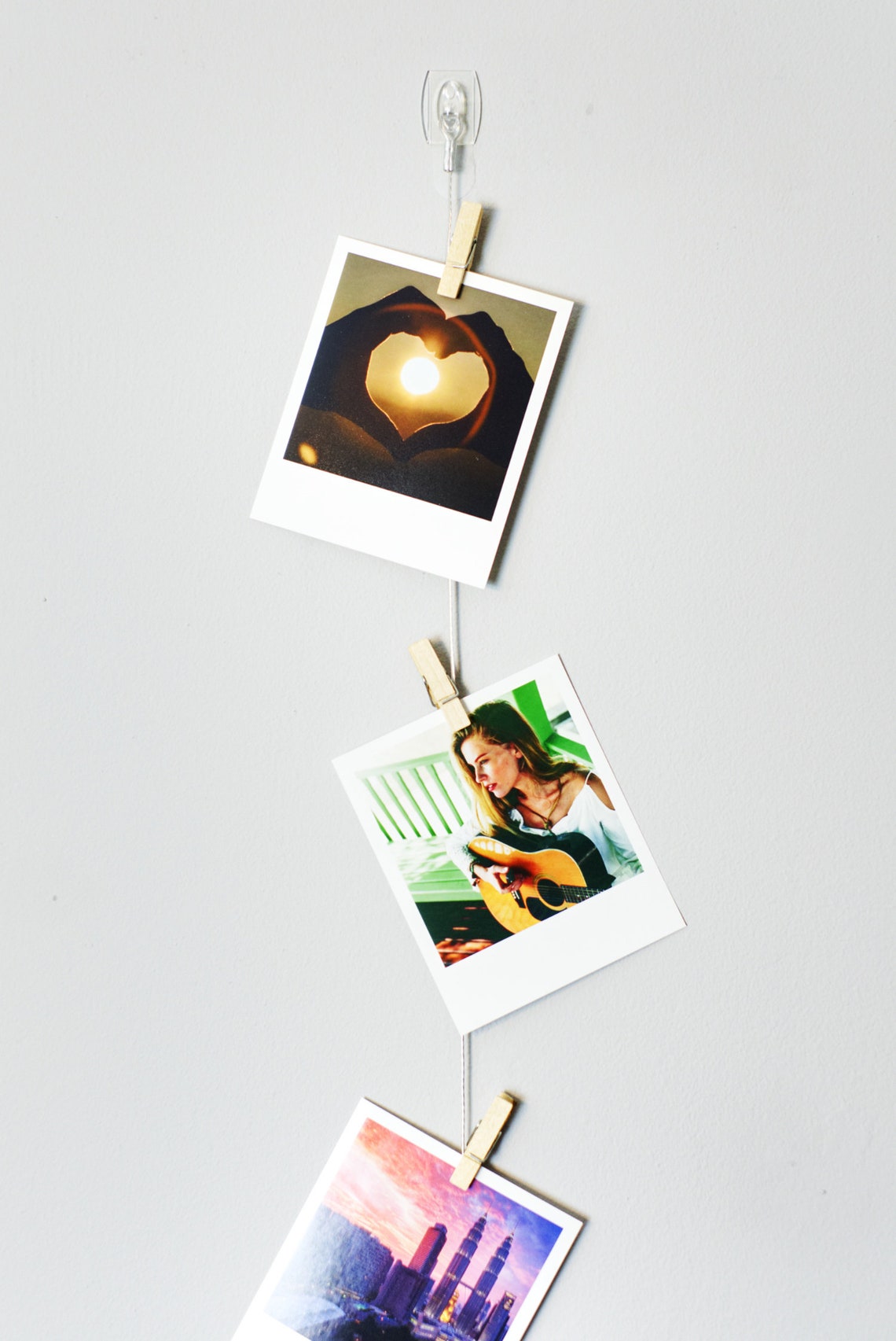 Vertical Cable Photo Display, Room Decor Clothespeg Picture Hanger ...