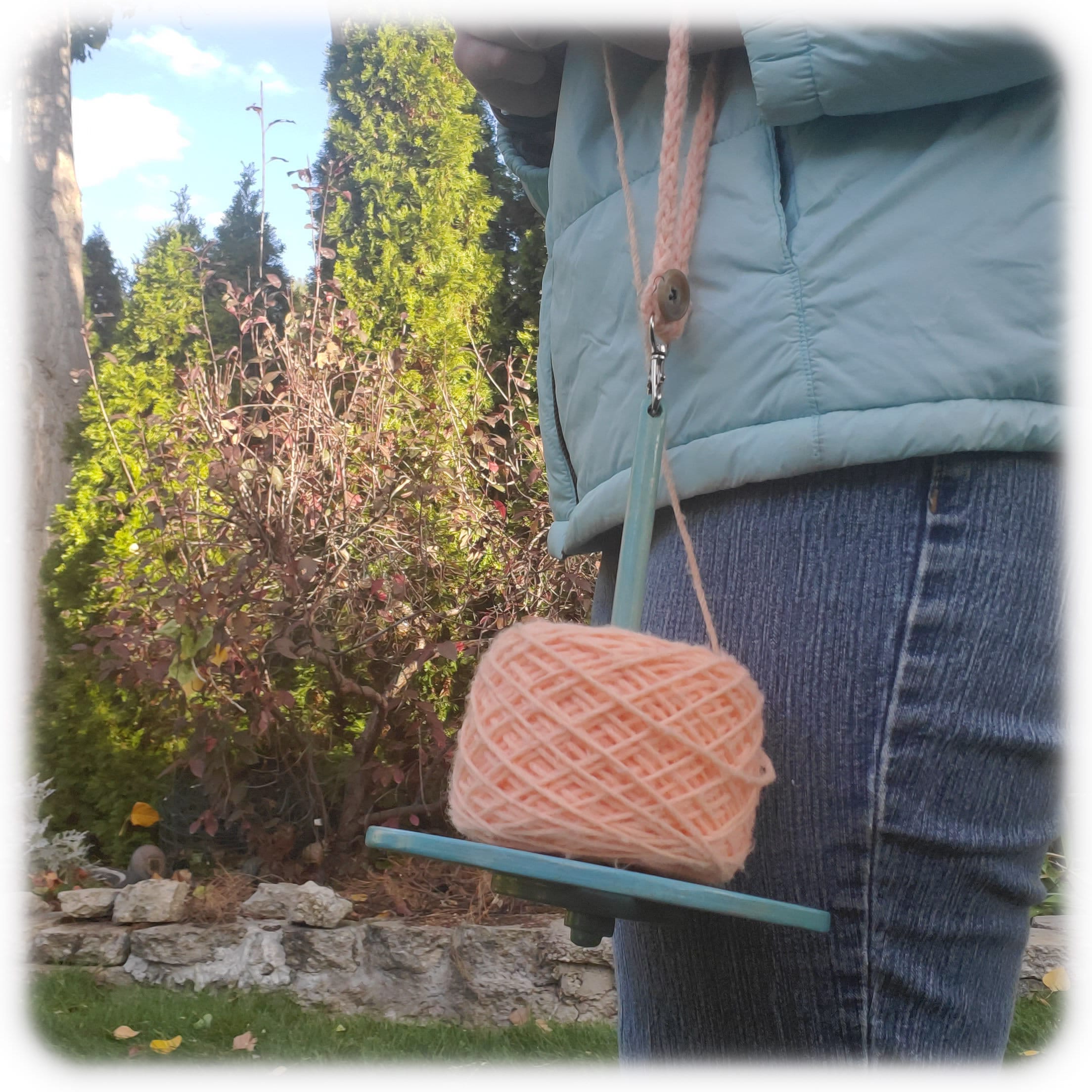 Portable Yarn Holder Pattern - Etsy