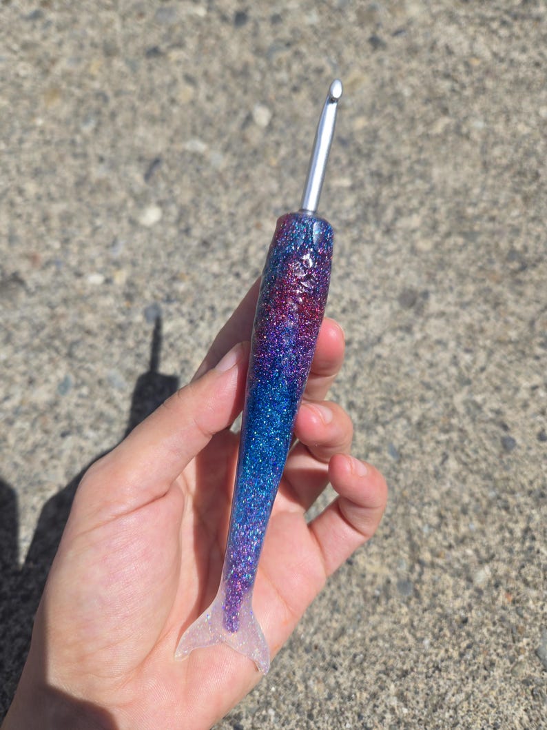 Resin Crochet Hook- Mermaid Holo - Etsy