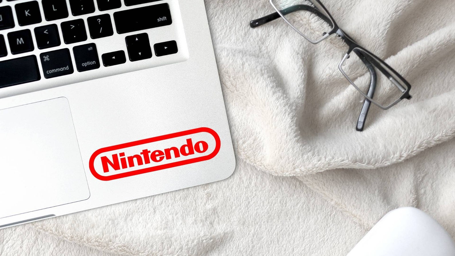 Nintendo Logo Sticker Decal in Vinyl for Car Laptop and Phone - Etsy