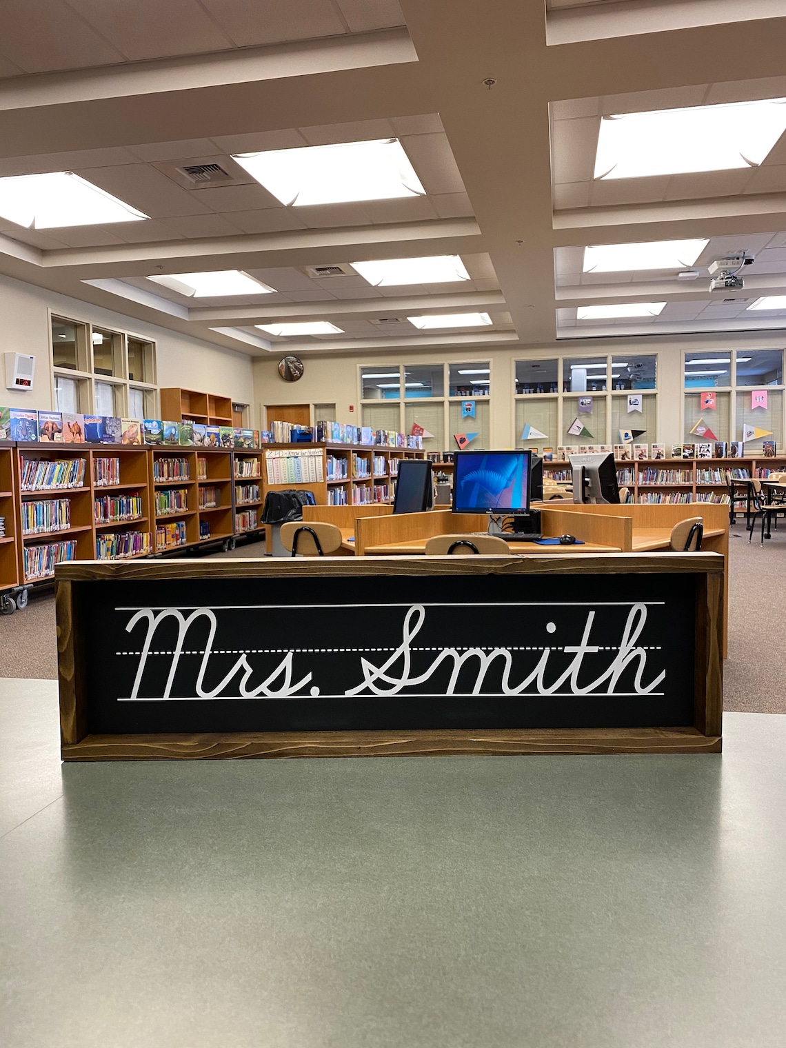 Custom Teacher Name Sign Chalkboard Font rustic Farmhouse | Etsy