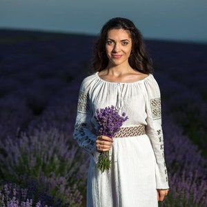 Dress With Traditional Romanian Embroidery - Etsy