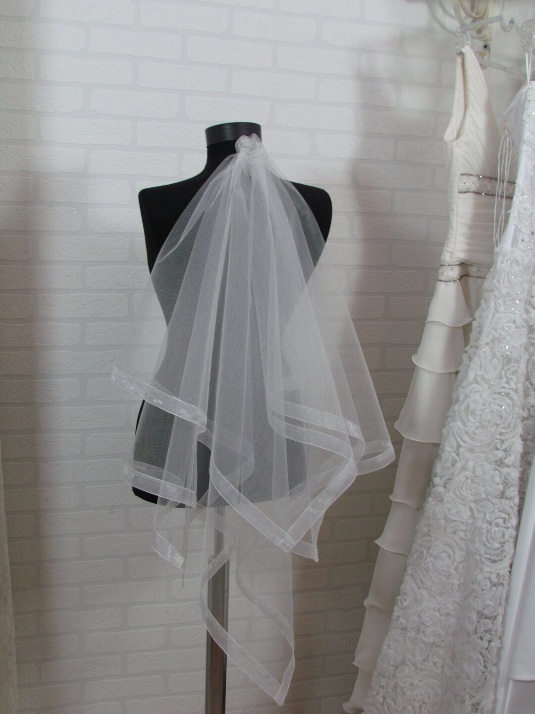 White Wedding Veil. Square Form Veil - Etsy