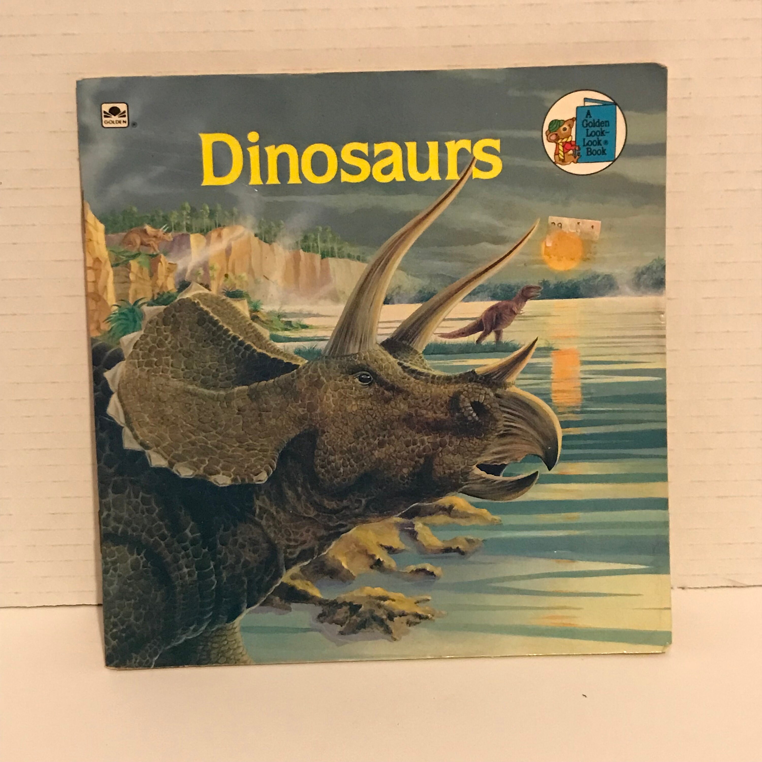 Vintage 1987 Dinosaurs Golden Book Childrens Book Animals Science - Etsy