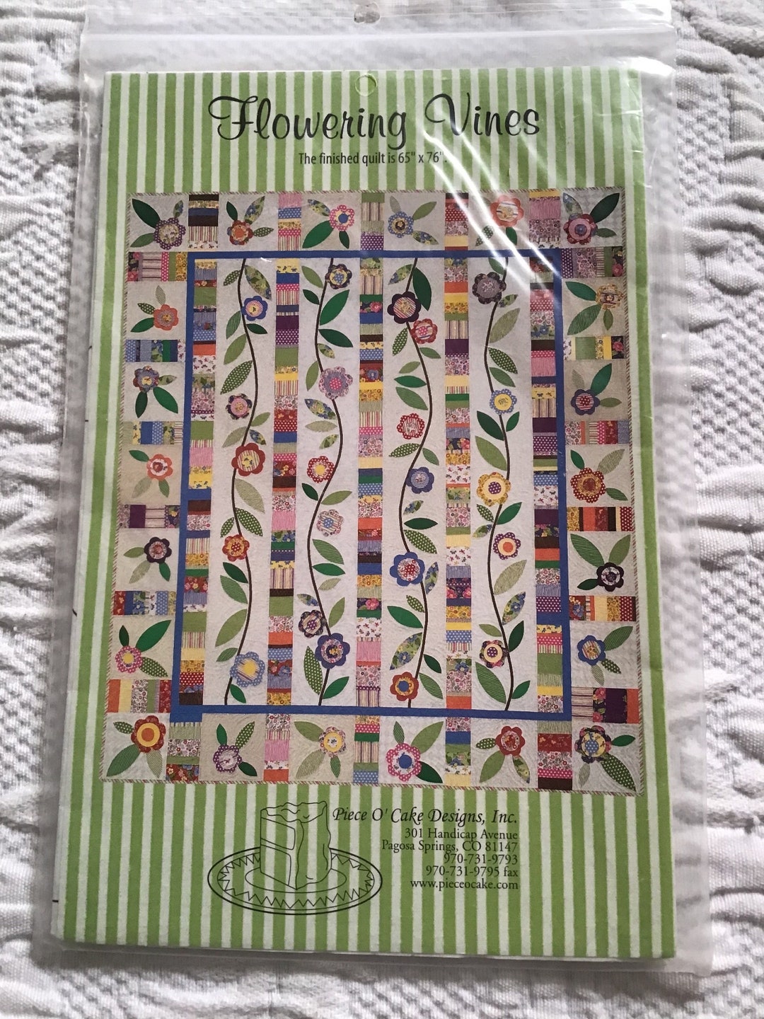 Flowering Vines Quilt Pattern, Appliqué and String Piecing Wallhanging ...