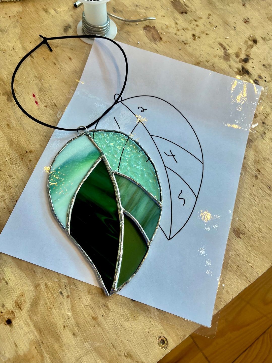 Digital Stained Glass Pattern for Download - Leaf - Etsy