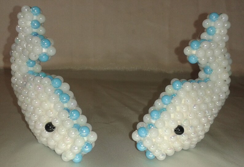 White Beaded Whale 4 Types: Red Trim/ Blue Trim/ No Trim With - Etsy