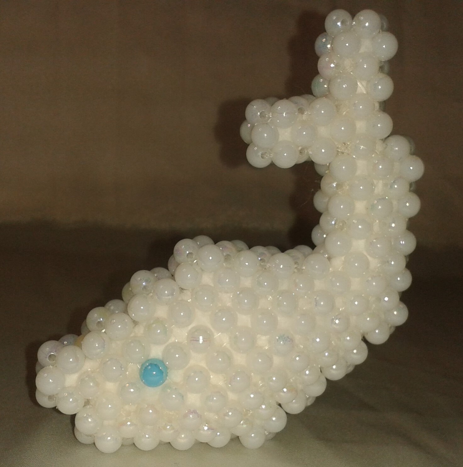 White Beaded Whale 4 Types: Red Trim/ Blue Trim/ No Trim With - Etsy