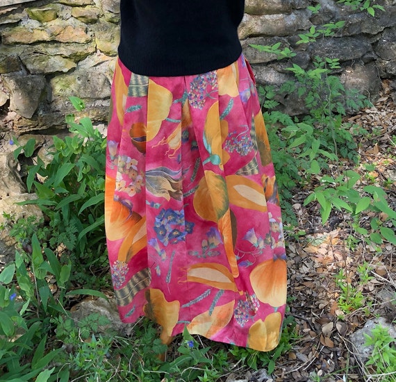 hot pink + orange + yellow large floral pattern cotto… - Gem