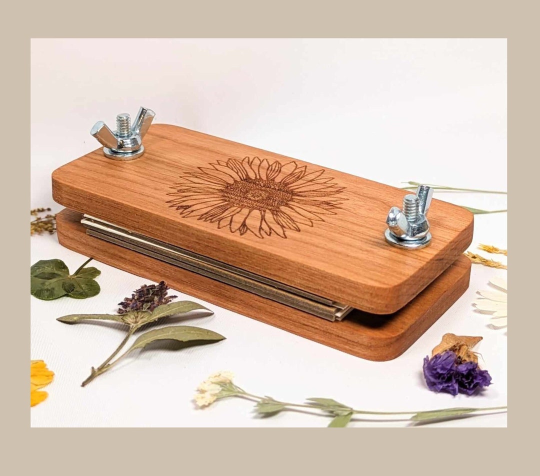 Mini Flower Press Small Portable Pocket Press Gift for Plant Lover Clover Press Flower Press ...