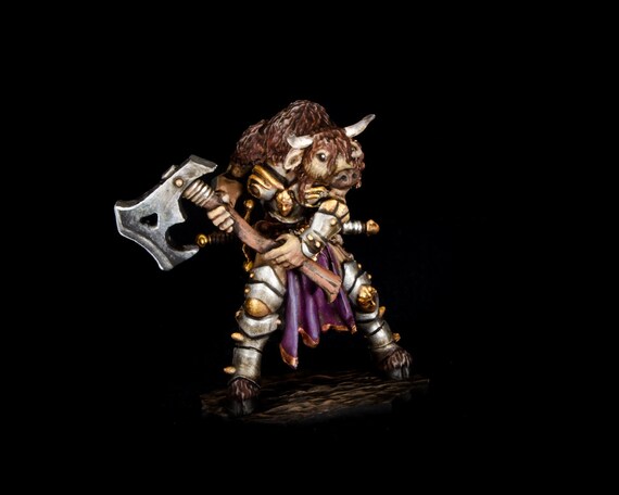 Painted D&D Female Minotaur Miniature Dungeons and Dragons | Etsy