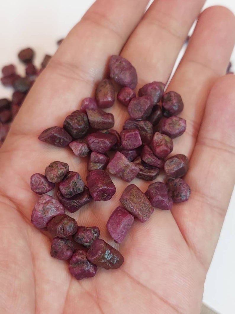 10 Piece Natural Ruby Rough/ruby Gemstone /ruby Raw/red Ruby - Etsy UK