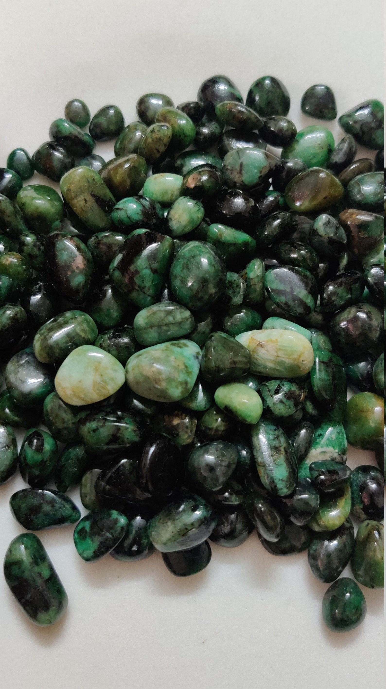 5 pièces Emerald Plain Smooth Tumbled Gemstone / Emerald - Etsy France