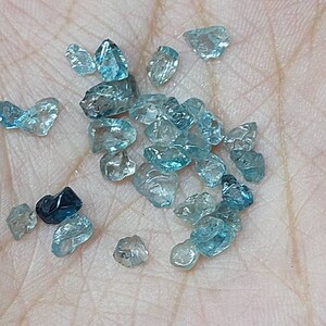 50 Blue Zircon Raw Crystals: Natural Rough Gemstones (3-5mm) - Etsy