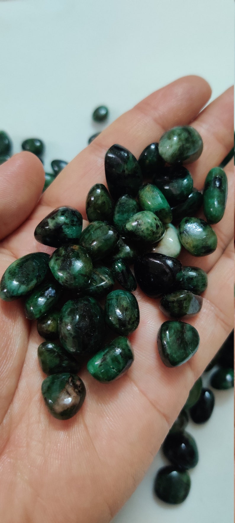 5 Pieces Emerald Plain Smooth Tumbled Gemstone/Emerald | Etsy