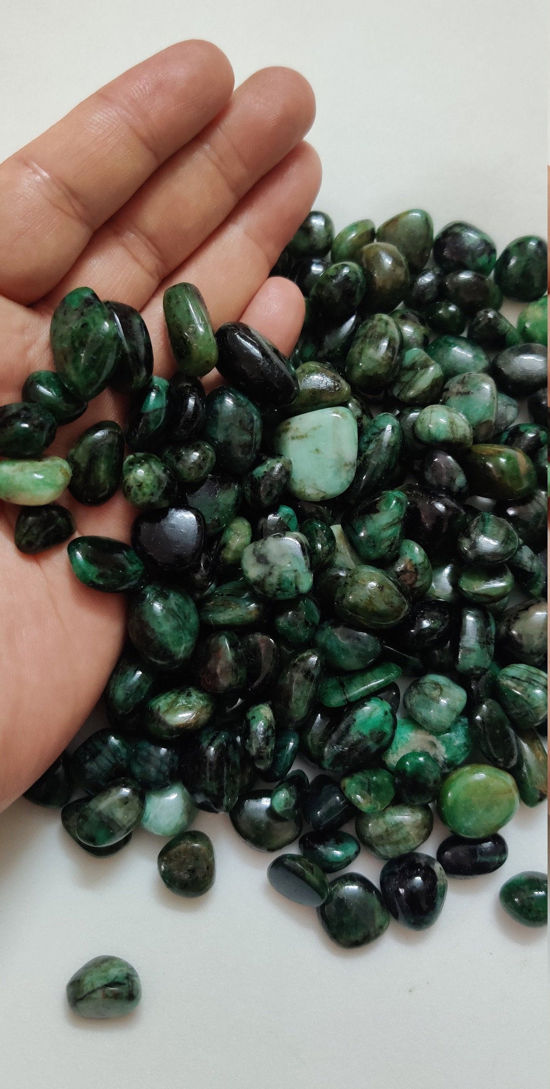 5 Pieces Emerald Plain Smooth Tumbled Gemstone: Healing Crystal/8x10 ...
