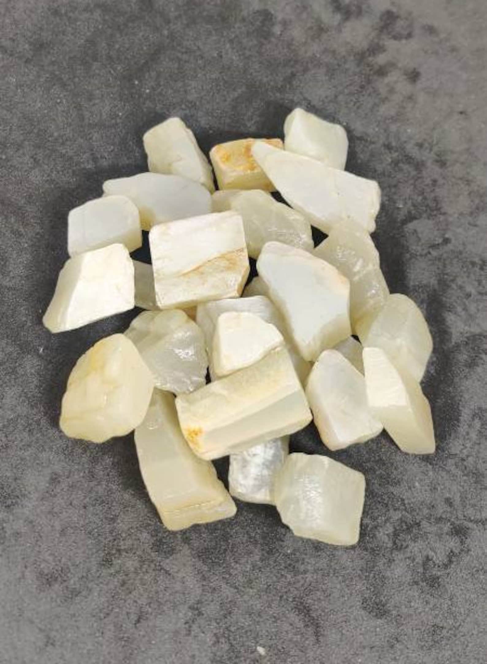 1 Pieces Natural White Moonstone Raw/White Moonstone Rough/ | Etsy