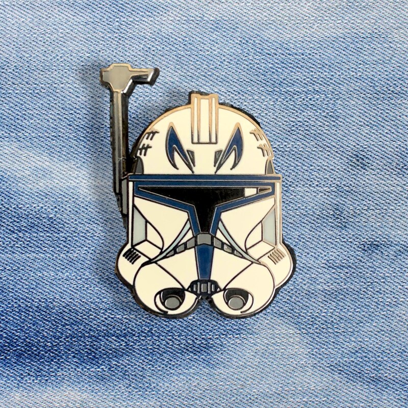 Star wars pin - Etsy