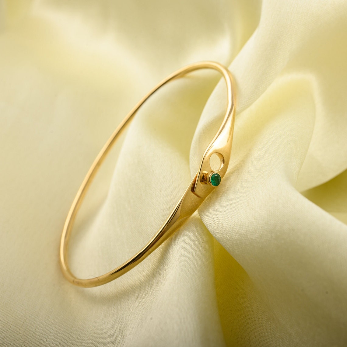 Solid 14K Gold Emerald Lock Bracelet, Open Cuff Bangle - Etsy