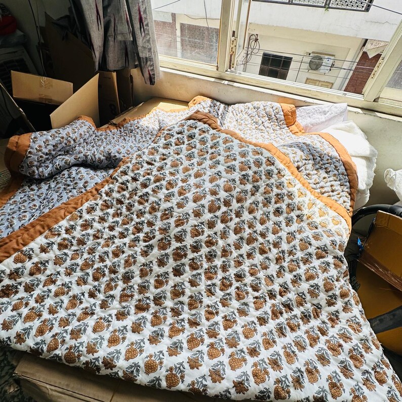 Hand Block Print Cotton Quilt: Reversible Jaipuri Floral Trending ...