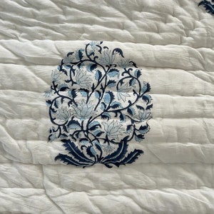 New Blue Butta Hand Block Print Quilt - Blue Floral Design - Export ...