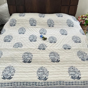 New Blue Butta Hand Block Print Quilt - Blue Floral Design - Export ...