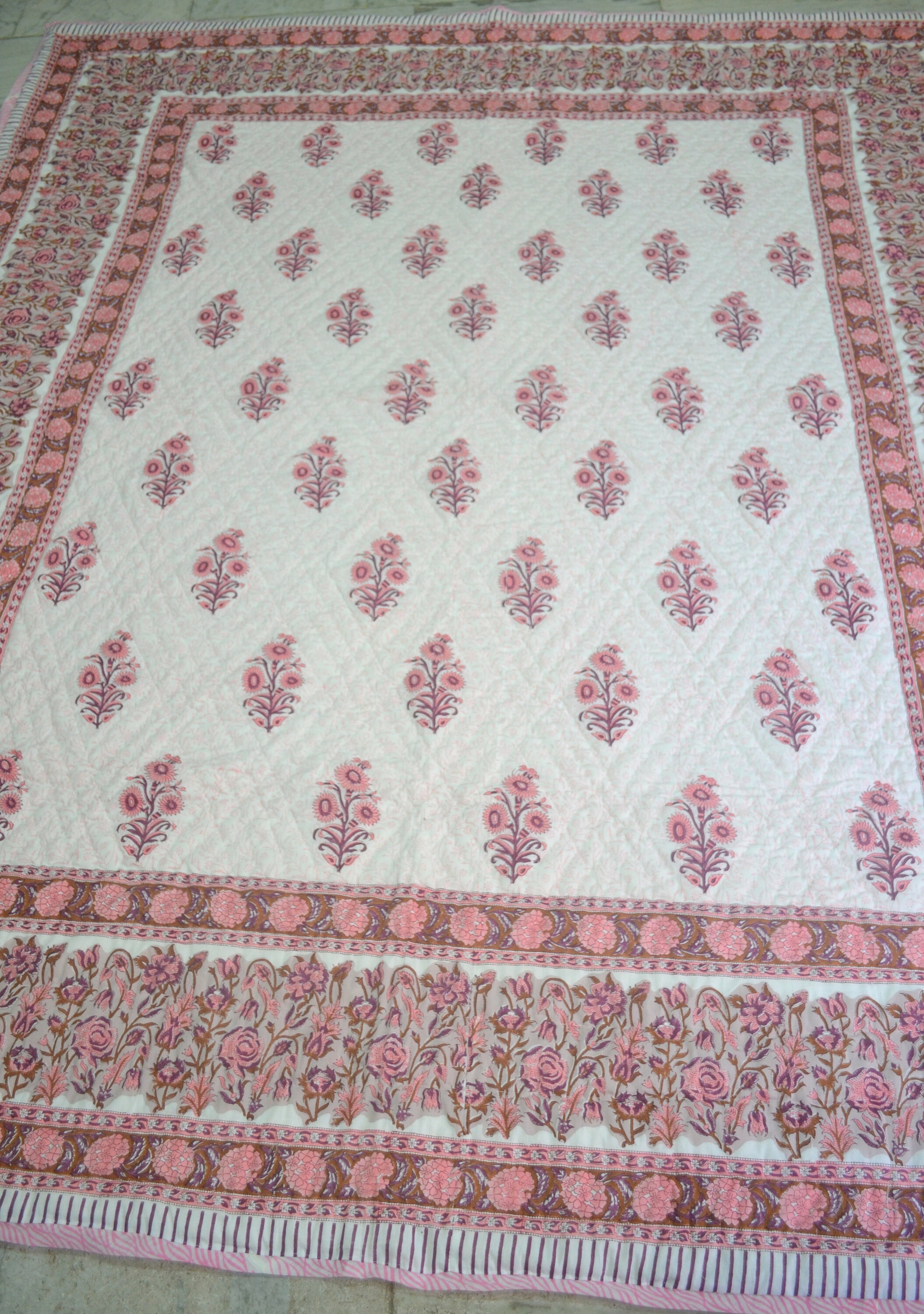 Beautiful Floral Print Pink Cotton Quilt Quilts Pattern Boho - Etsy