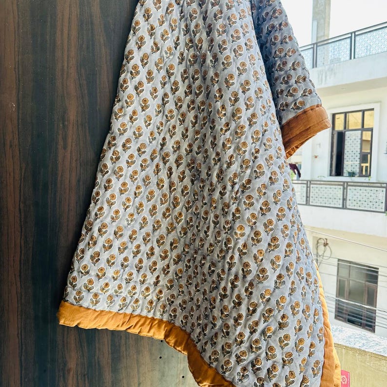 Hand Block Print Cotton Quilt: Reversible Jaipuri Floral Trending ...