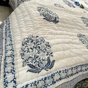New Blue Butta Hand Block Print Quilt - Blue Floral Design - Export ...