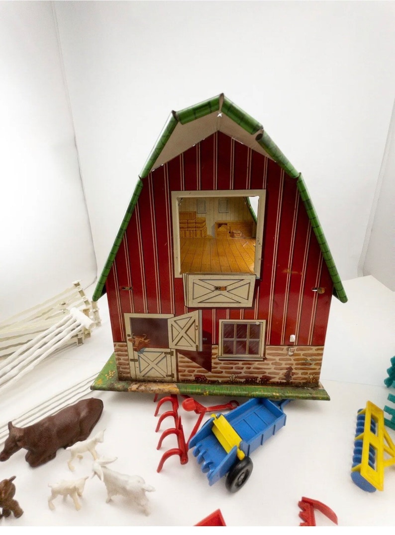 Vtg Marx Lazy Day Farm Tin Barn W/ Animals / Farm Equipment / Fences ...