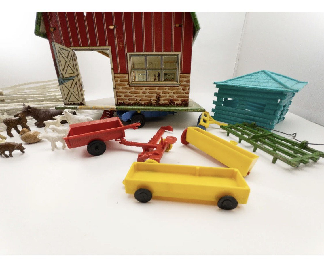 Vtg Marx Lazy Day Farm Tin Barn W/ Animals / Farm Equipment / Fences ...