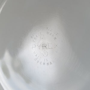 Vintage Pyrex Friendship Casserole Dish With Lid, 475 B 1/2 QT, Made in ...