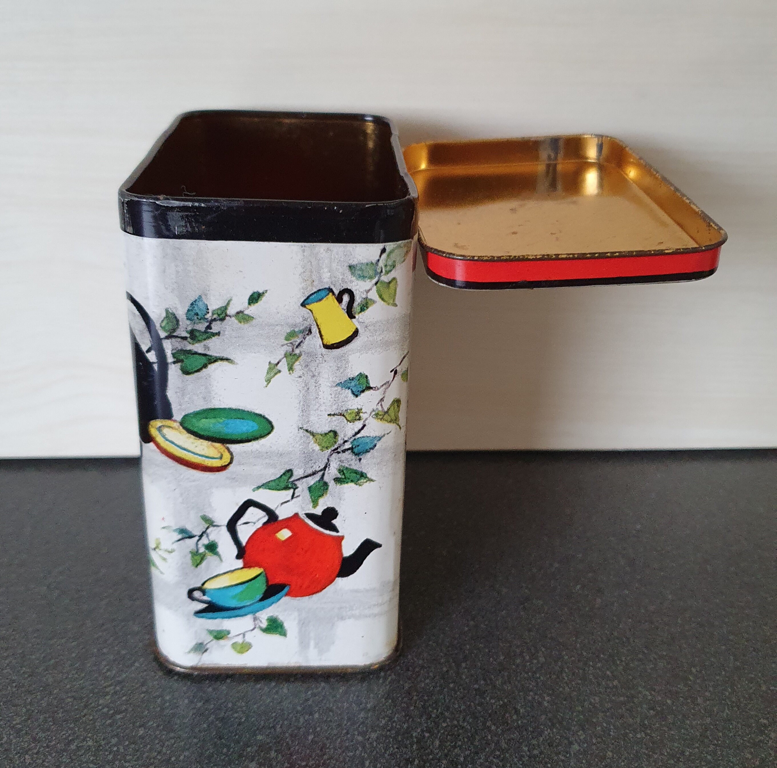 Vintage British Tea Tin Colorful Decoration Against Geometric - Etsy