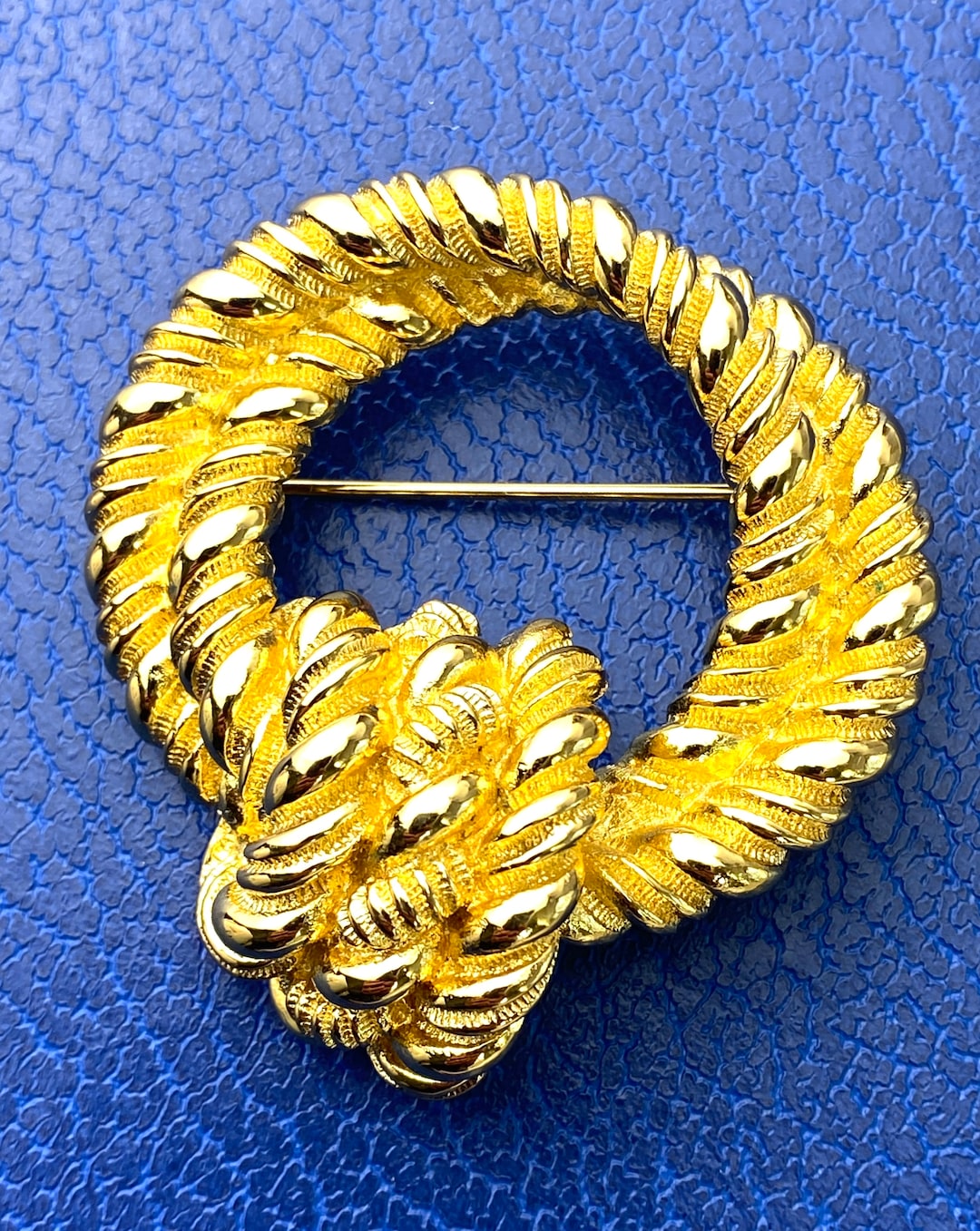 Christian Dior Brooch Pin Rope Knot- Gold Plated Brooch Dior- Vintage ...