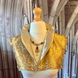 Tudor Dress/ Gown Over Partlet - Etsy