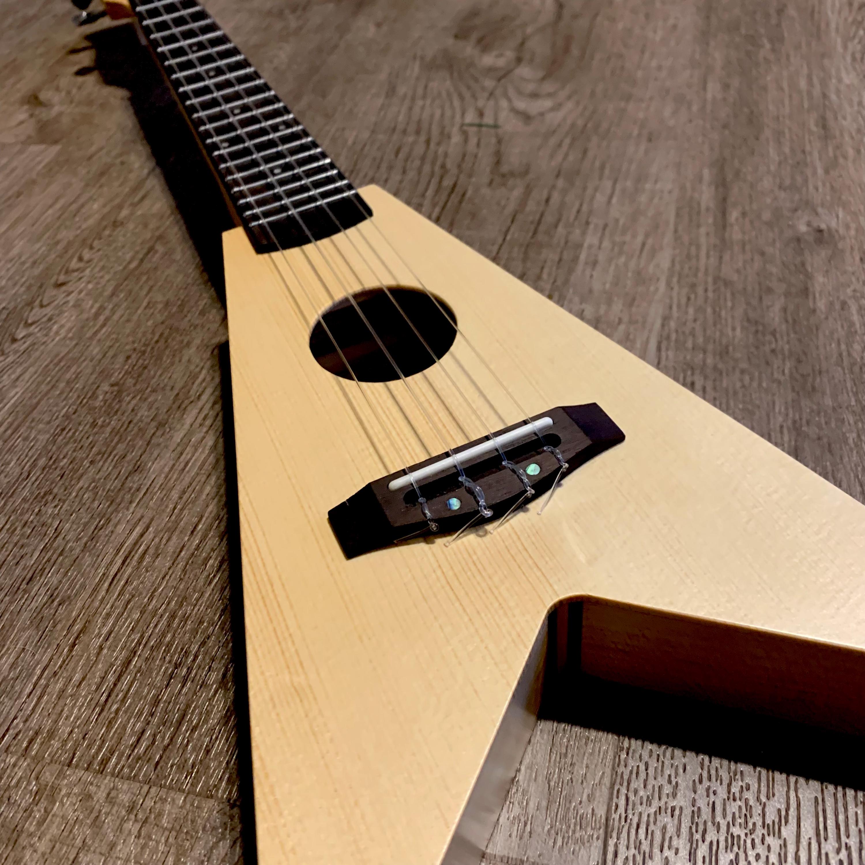 Ukulele- Flying V (maple) - Etsy
