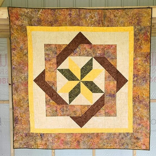 Labyrinth Quilt - Etsy