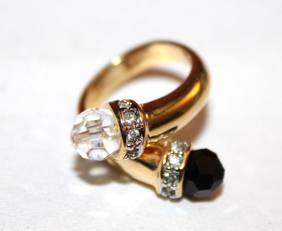 Vintage Ivana Gold Tone Wrap Ring - Gem