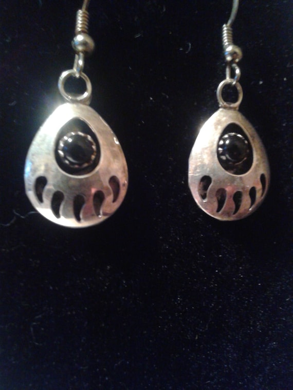 Native sterling bear - Gem