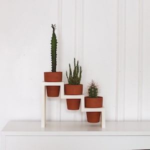 3 Step Planter + Clay Pots / 3D Printed Bioplastic / Plant Holder ...