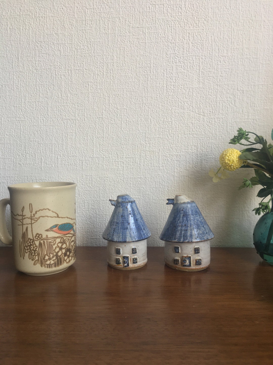 Ceramic English Thatched Cottage Salt and Pepper Shakers - Etsy