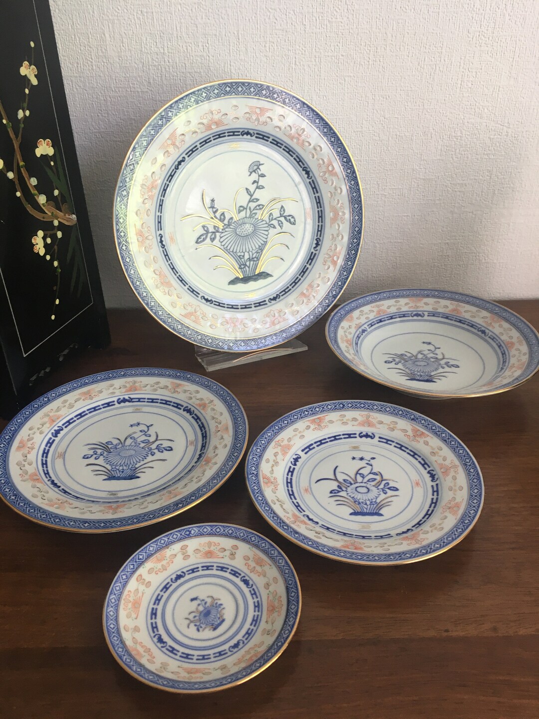 Vintage Chinese Ceramic Rice Pattern Plates /dishes in Blue and White ...