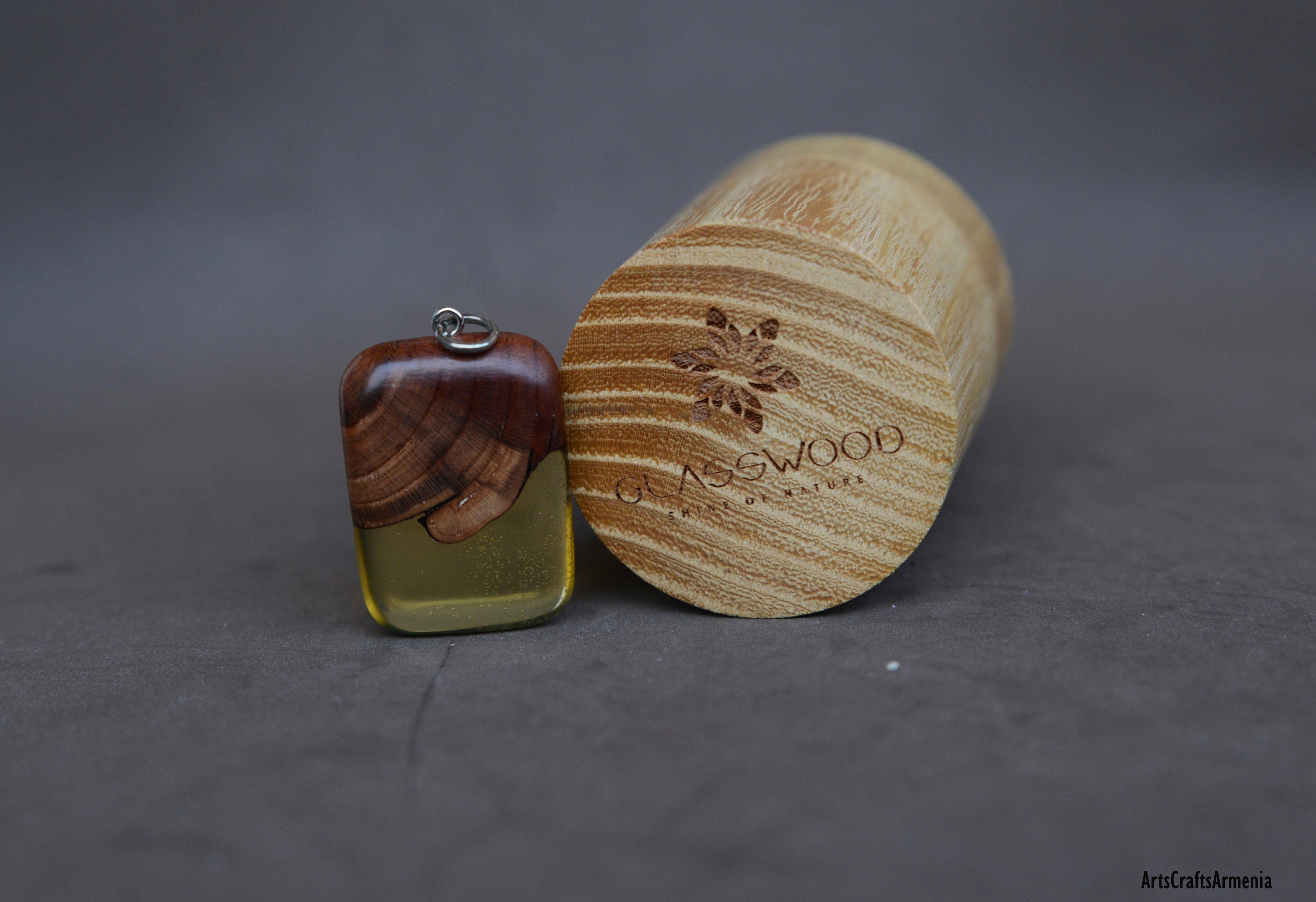 Light Green Pendant Necklace Brawn Wooden Jewelry Wood - Etsy