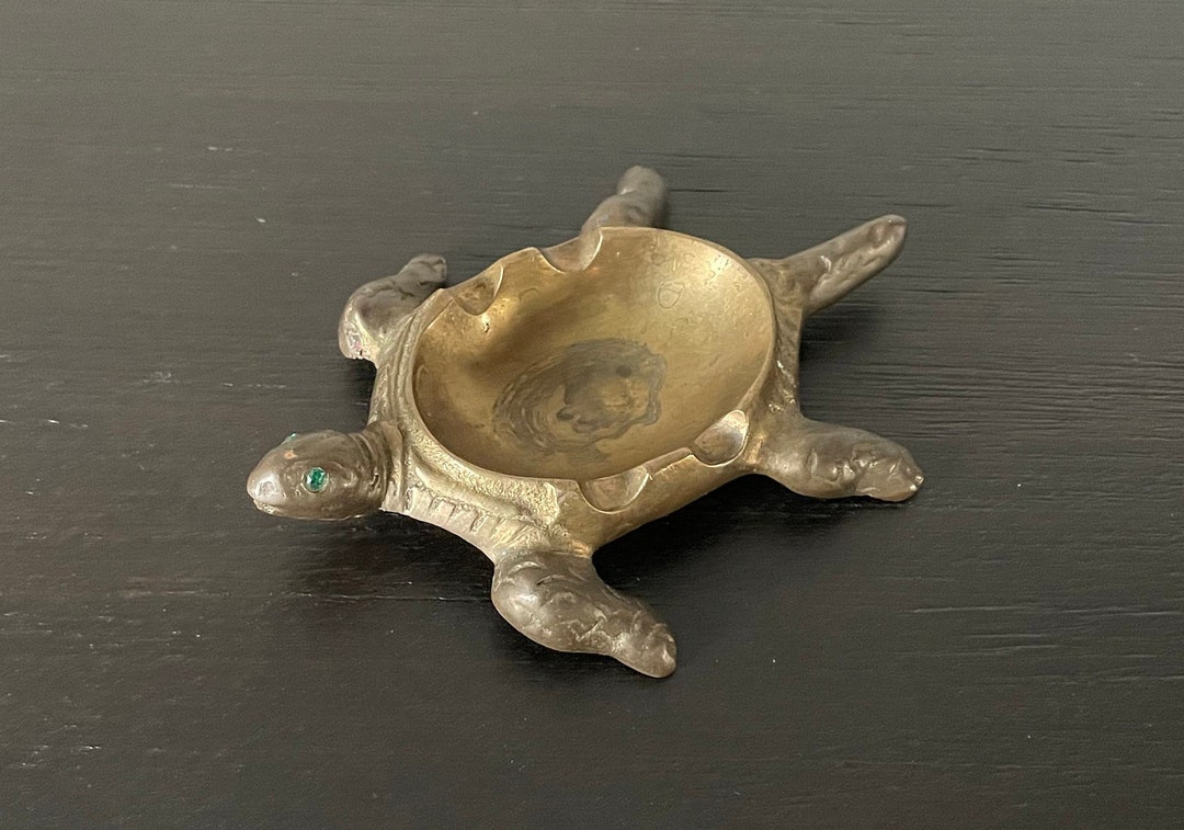 Vintage Brass 1970s Turtle Ash Tray With Green Jewel Eyes - Etsy